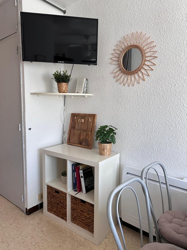 Studio Avec Coin Nuit, Parking Et Ascenseur - Balaruc-les-Bains