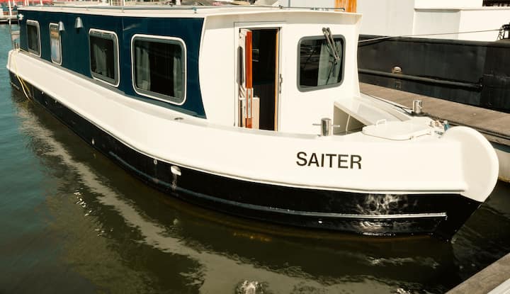 New Houseboat Center Amsterdam "Saiter" - Amsterdam
