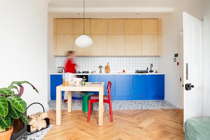 Colourful Edinburgh Flat - Edinburgh