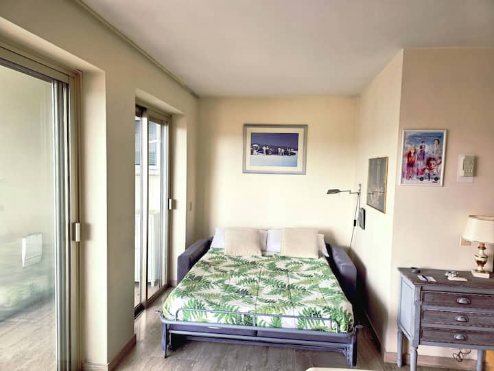 Appartement Meublé Climatisé, Terrasse, Proche Mer - Juan les Pins