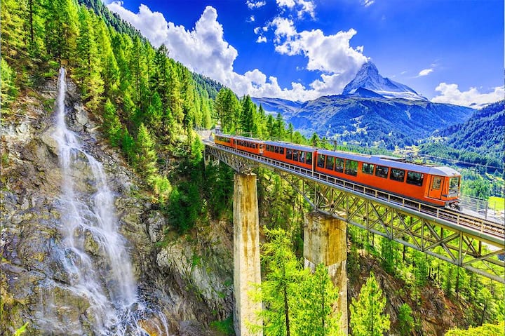 Prestigeurbanhideaway_1 Min Walk To Berninaexpress - Tirano