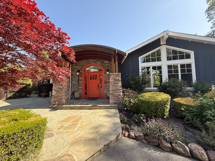 The Lodge - Walnut Creek, CA