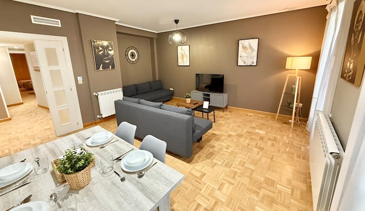 Increible Alojamiento  En El Corazón De Zaragoza - Zaragoza, España