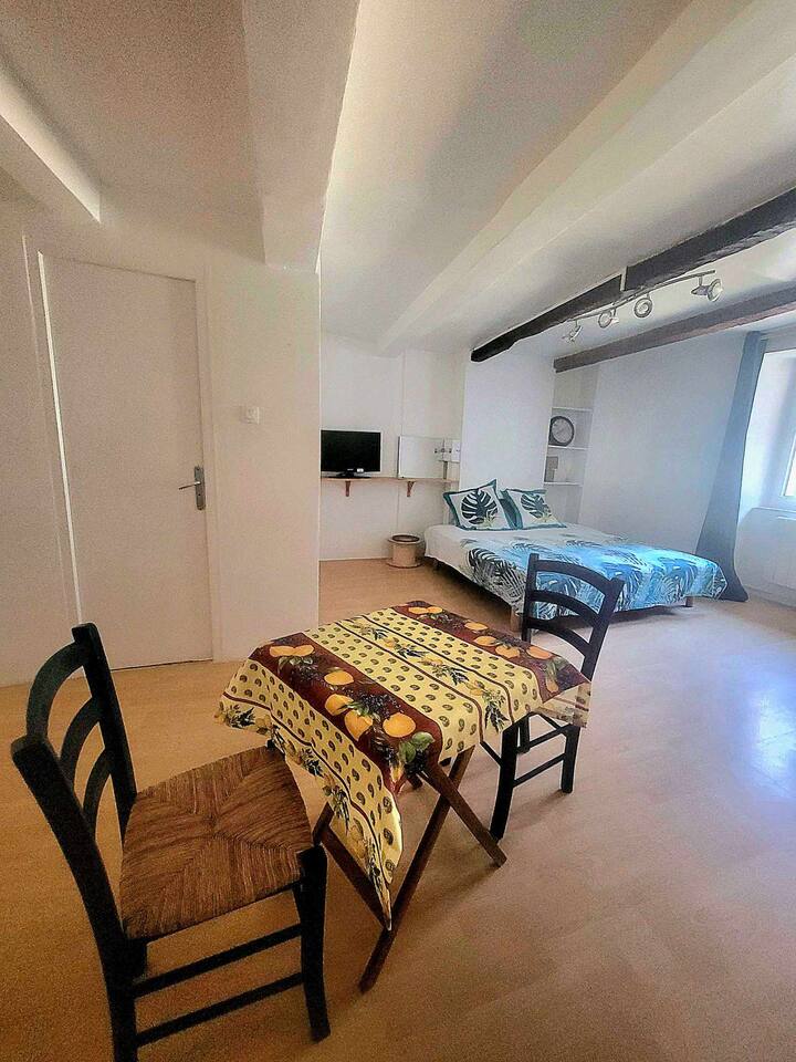 Charmant Studio Dans Olargues - Olargues