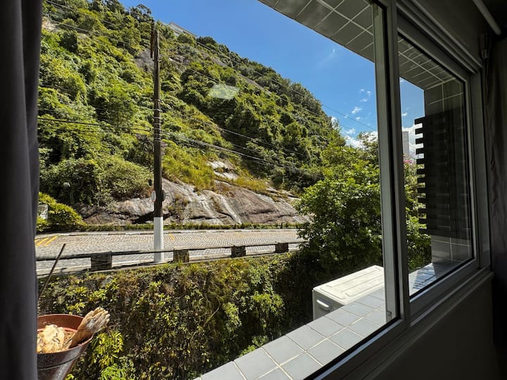 Apartamento 1 Dorm. C/ Suíte, Orquidário Em Santos - Sao Vicente, Brazil