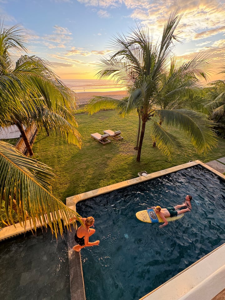 Brand New 5br/5.5b Oceanfront Villa Casa Roble - Nicaragua