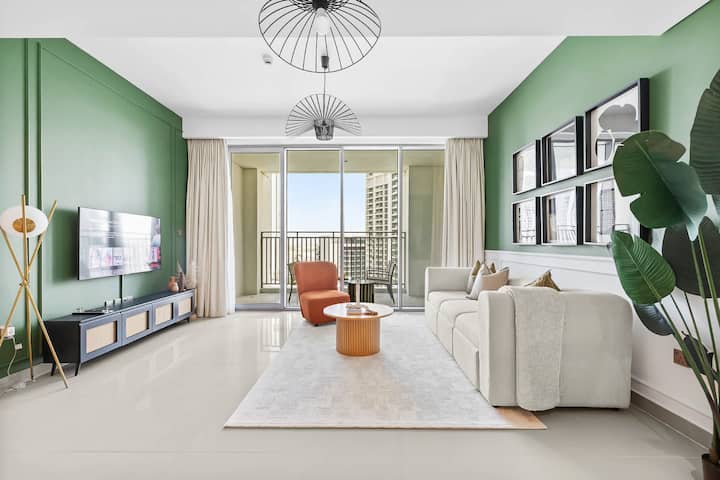Large 1br With Sauna, Gym & Pool In Iconic Tower - Dubai