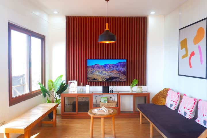 Taal-view 2br For 8 Pax + Free Parking + Karaoke - Tagaytay