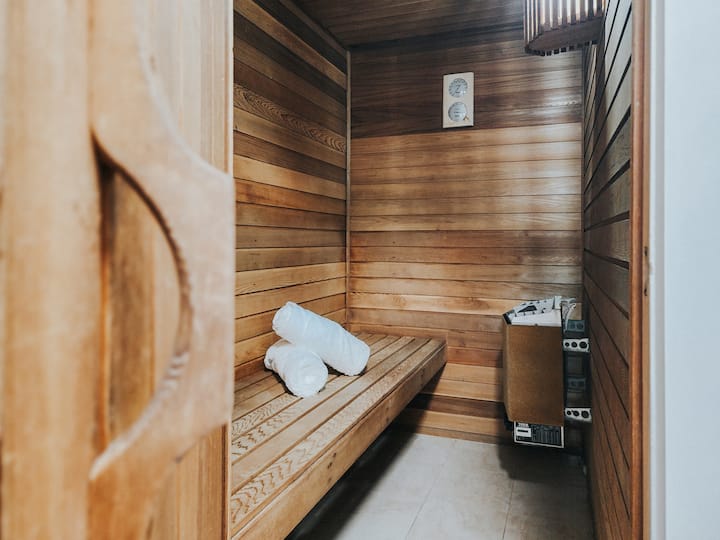 Alpine Base - Cosy Townhouse With Private Sauna - Jindabyne