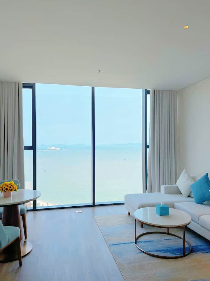 Apartment Right On The Beach Sea View Full Furnish - China