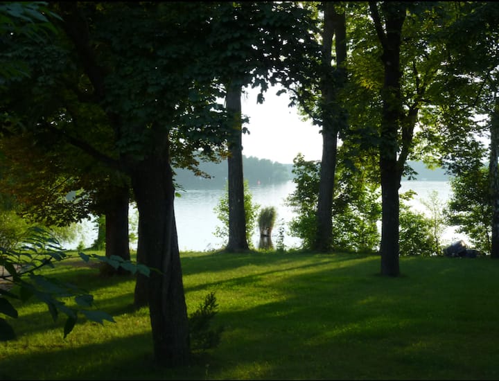 Gästezimmer Am See - ベルリン