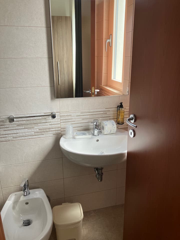 Hotel Bed&book: Camera Tripla Con Colazione - Rimini