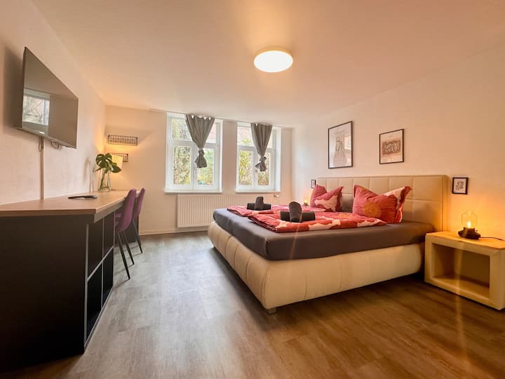 Erdgeschoss Familien Wohnung - Halle (Saale)