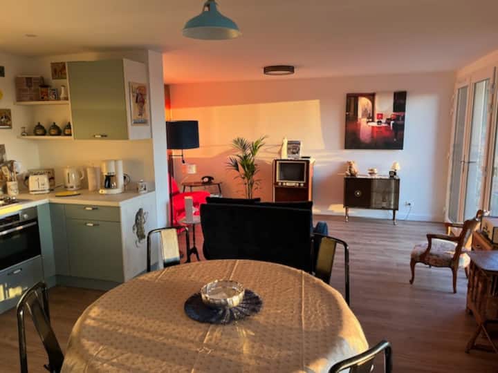 Grande Suite/meublé Pour 4 à 6 Pers. - Clécy