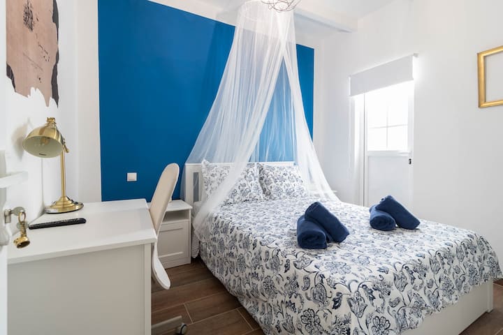 Habitación Doble Con Patio - Las Palmas