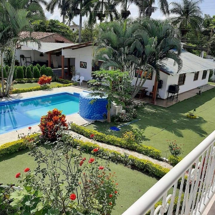 Casa Campestre, La Acequia-rozo "Villa Lolita". - Palmira
