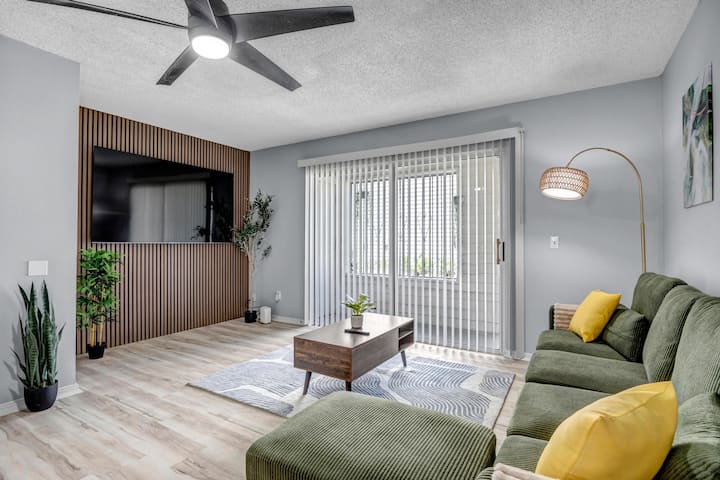 Springfield Luxe Haven—spacious 2br Near Downtown - United States
