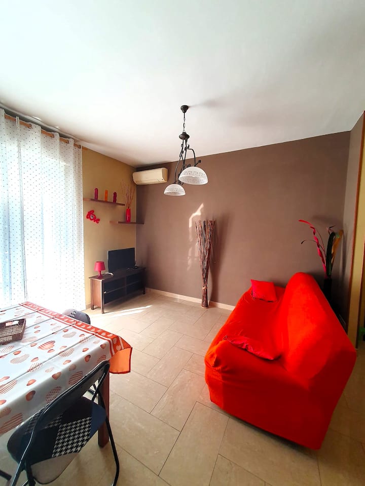 A Modena, A Casa Lontano Da Casa - Modena