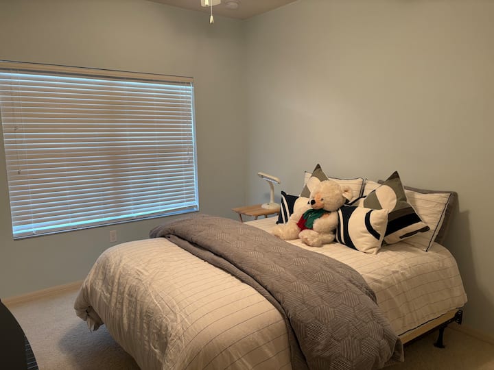 Beautiful, Serene And Cozy - Gainesville, FL