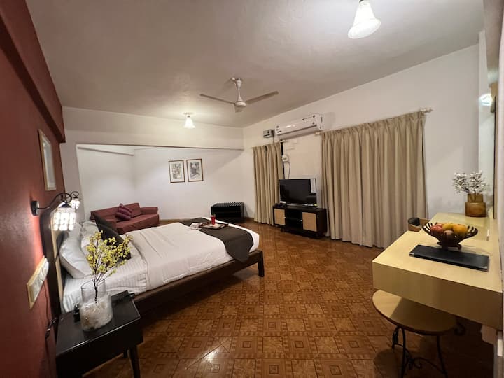 Classic Junior Suite - Sawantwadi