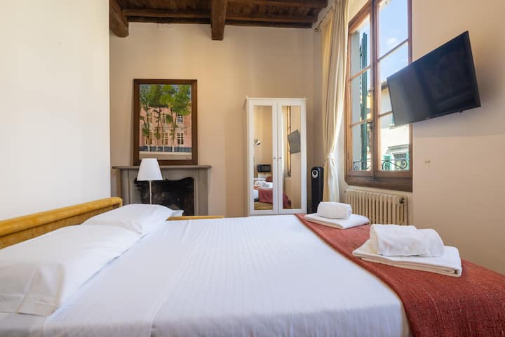 San Frediano Central Studio - Florence