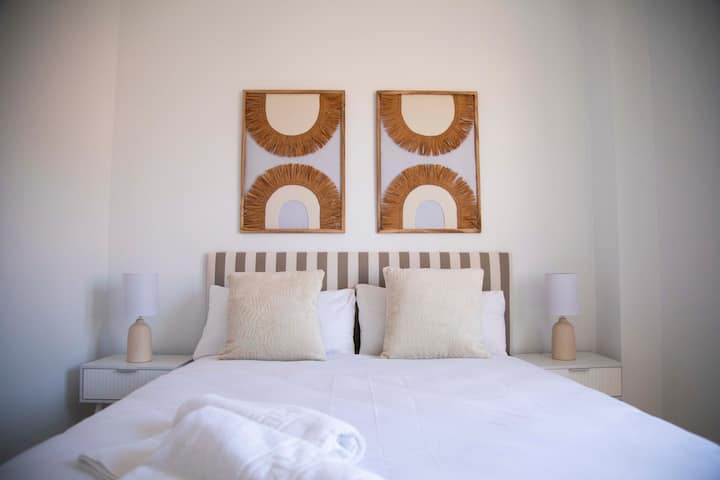 Modern Flat For Pyrenees Adventures - Free Parking - Sabiñánigo