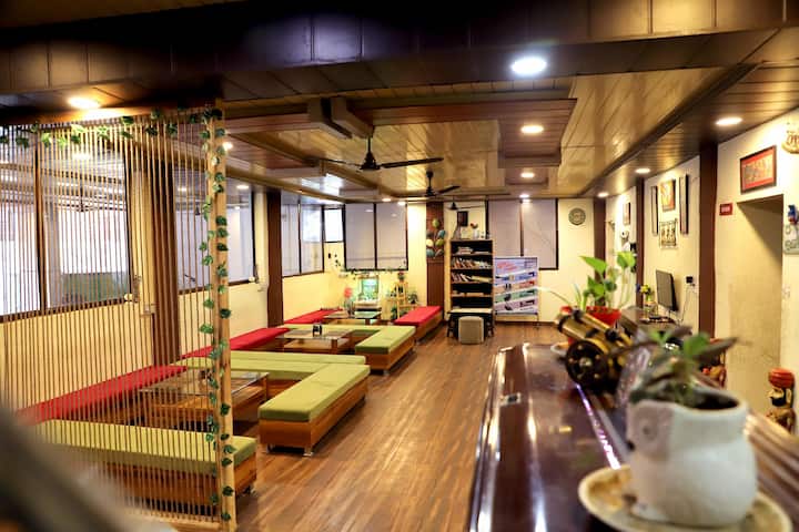 Private Rooms In A Hostel In Rishikesh - Rishikesh