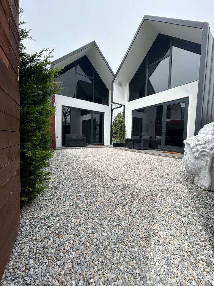 Sapancada Isıtmalı Havuzlu Twin Bungalov - Kocaeli