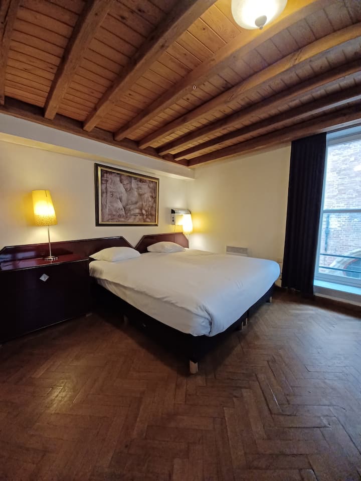 Familiekamer Met Terras - Bruges