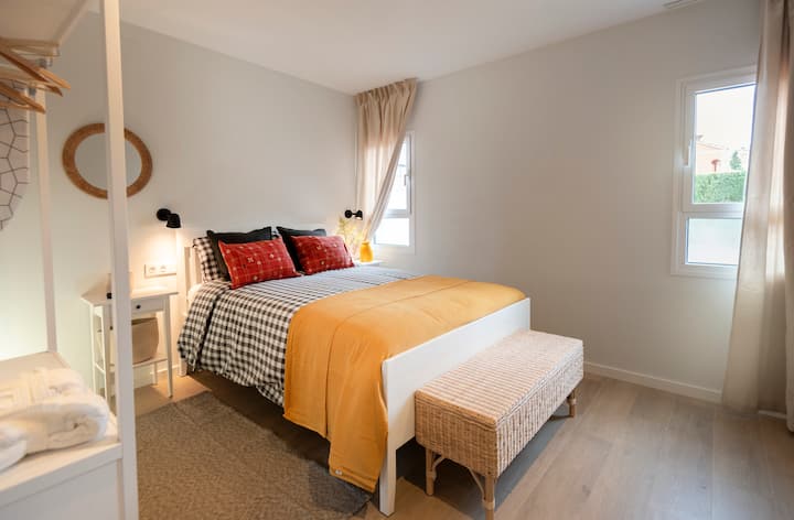 Apartamento Nuevo Con Terraza - Monachil