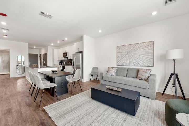 2br Luxury In The Heart Of Downtown Atlanta - Atlanta, GA