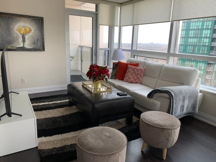 2 Bedroom Unit/ Yonge & Sheppard - Toronto