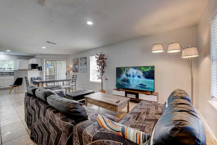 Modern Home Near Airport - Aéroport George-Bush de Houston (IAH)