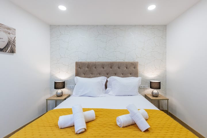 Apartamento Com Pátio Privado - Centro Histórico - Ílhavo