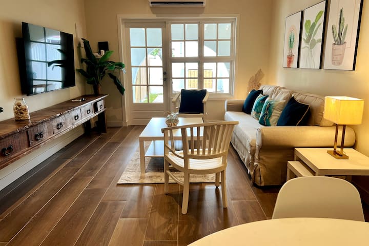 New 2 Bdrm Walk To Surfsidebeach - Aruba
