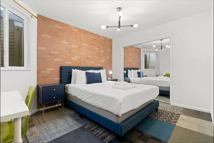 Comfy & Stylish 2 Br & 1 Ba Near Genetech - San Francisco Airport (SFO)