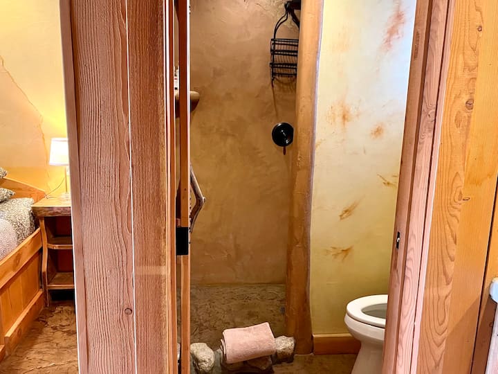 Bunkhouse Inn Rm 5-dog Friendly, Walk To Winthrop! - Winthrop, WA