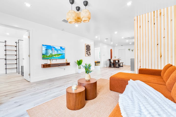 Luxury Miami 3bd Home Next To Wynwood & Downtown - Miami, FL