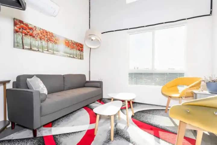 Cheerful Apartment 2b+2b+loft In The Eye Of Ktown - Beverly Hills, CA