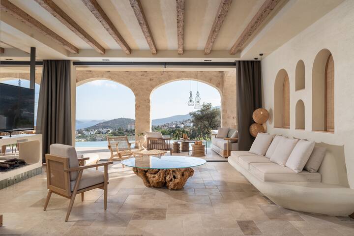 Kalkan'da Saunalı Havuzlu Lüks Elite Villa - Kalkan