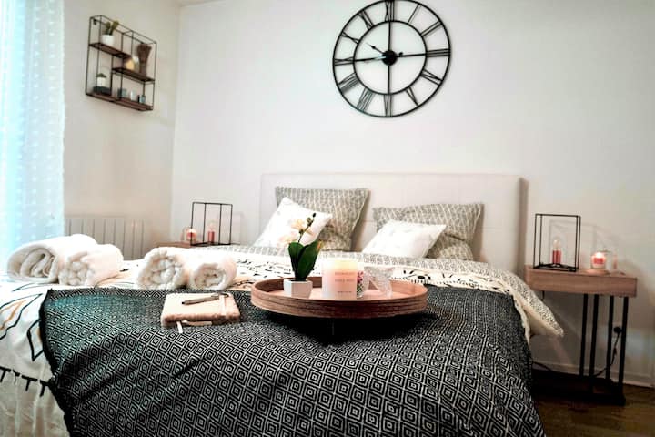 "Le Bohême" Prox Gare/tram/métro Part Dieu - Lyon