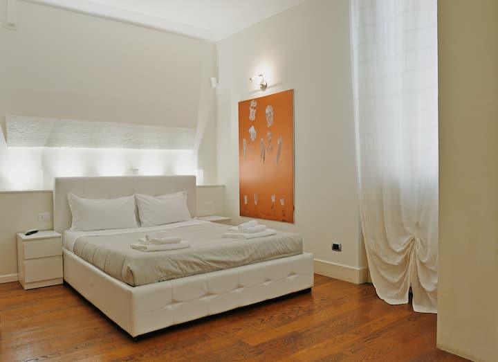 Junior Suite 1 – Dalì - Ferrara
