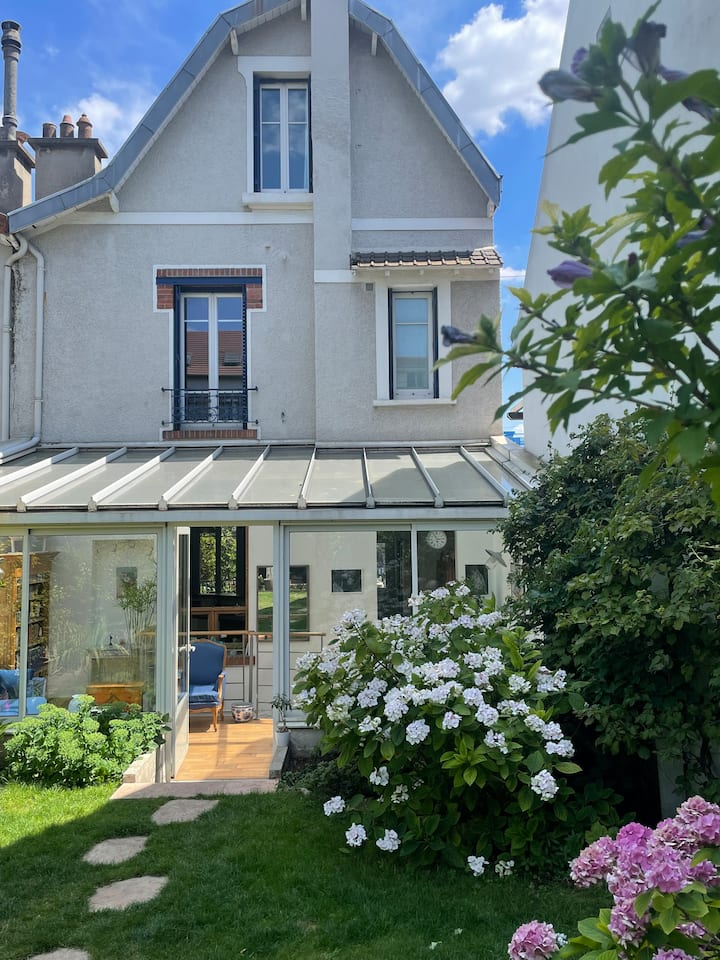 Chambre Privée Dans Maison à Vanves, France - Boulogne-Billancourt