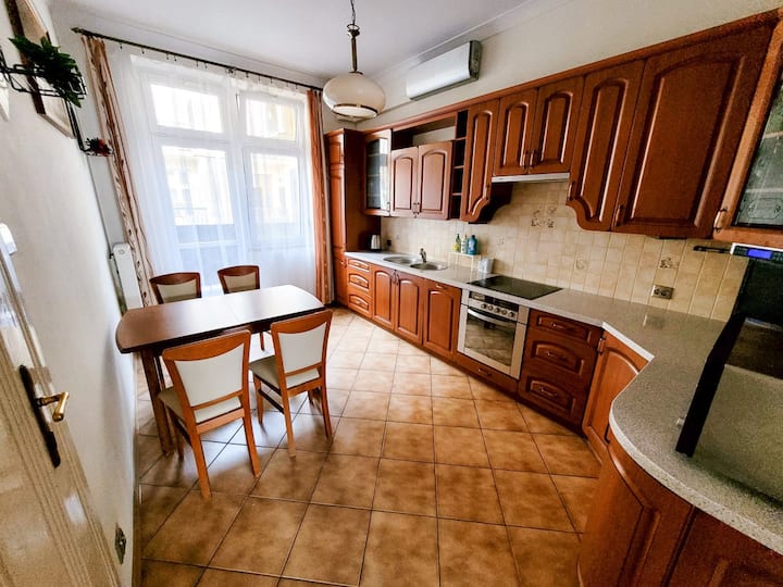 4-bedroom Apartment Old Town - Krakow