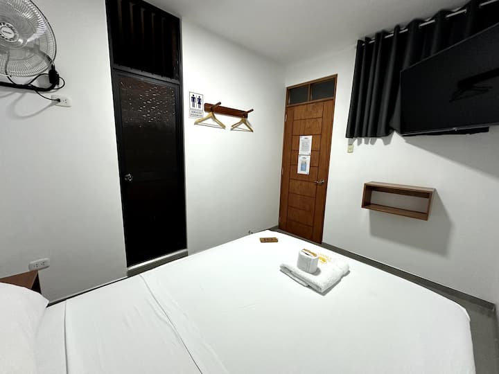 Hab. Matrimonial Regular - 203 - San Ramón