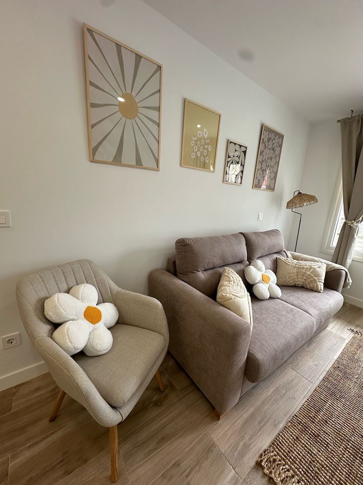 Apartamentos La Margarita - Novales