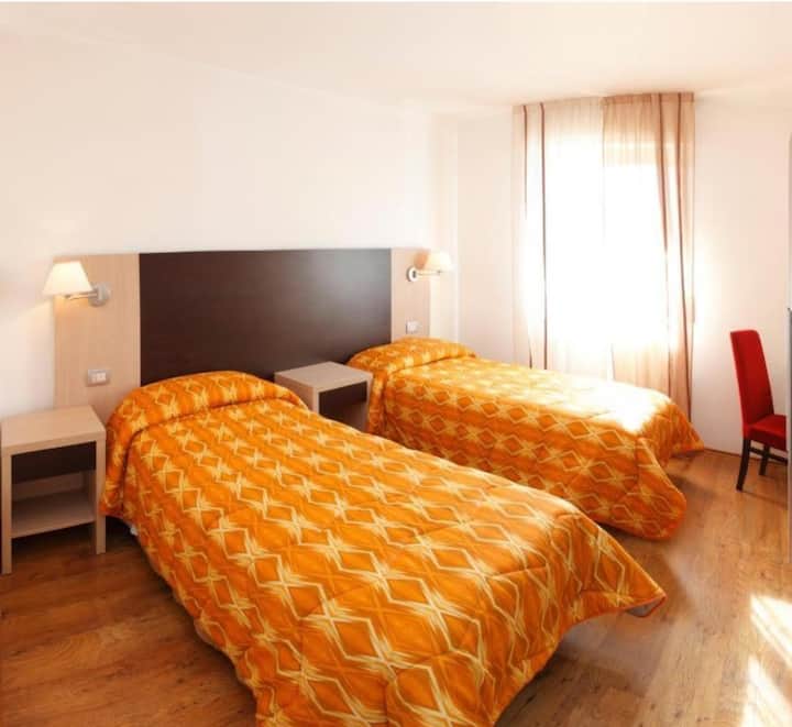 Hotel Garibaldi - Camera Doppia - Pienza