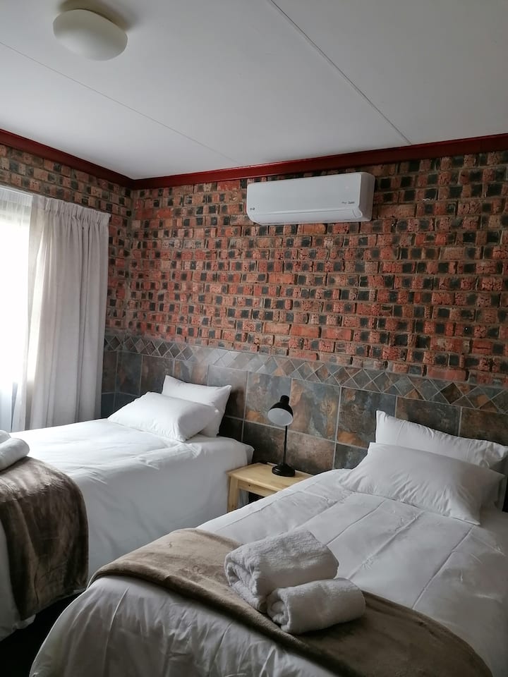 Rus 'N Bietjie Bloemfontein - Bloemfontein