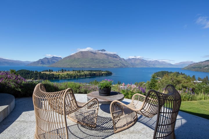 The Artist Residence -Tim Wilson - Queenstown