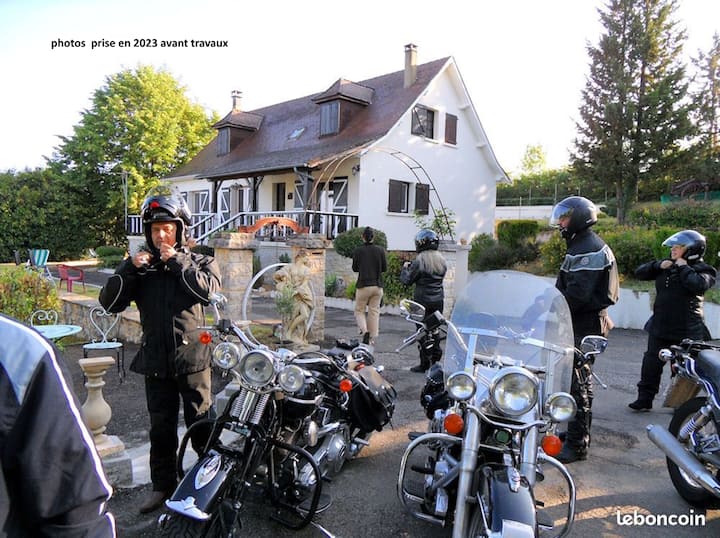 La Caleche Climatisé Piscine Abrité Chauffée Mai - Rocamadour